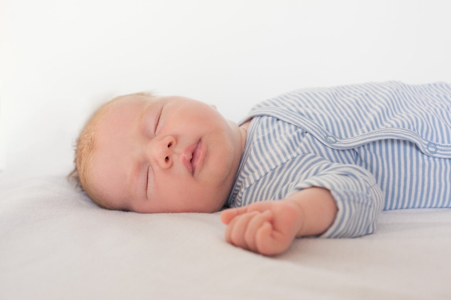 Sleep Training 101: Your Baby's Sleep Guide - Parenting Genie